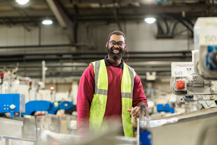 Essentra Components increases use of recycled plastics - Machinery ...